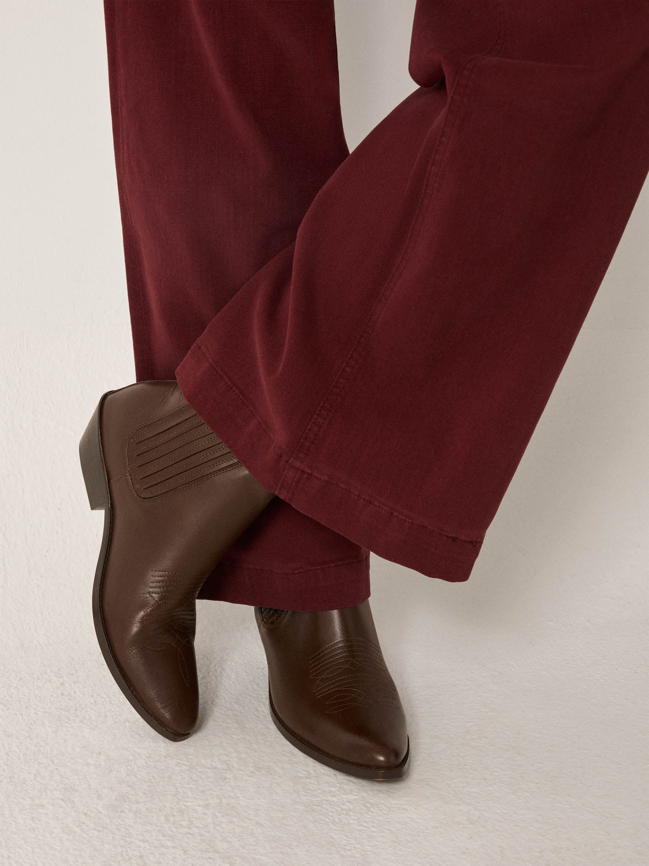 Bobby Boots - Rancho Tobacco – Maison Hotel